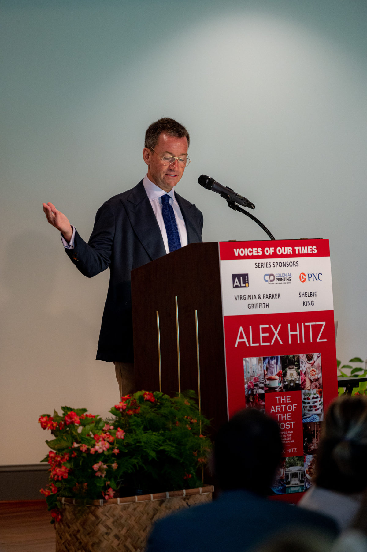 Voices of Our Times with Alex Hitz – Huntsville Museum of Art